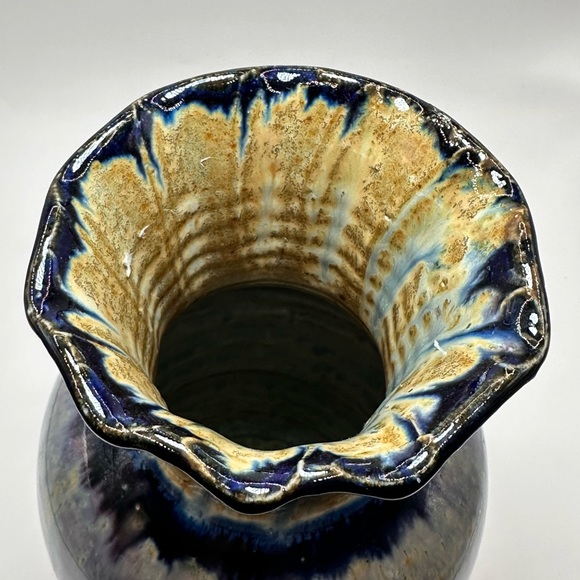 Accents | Original Southwestern Native American Signed Pottery Vase 9 ...